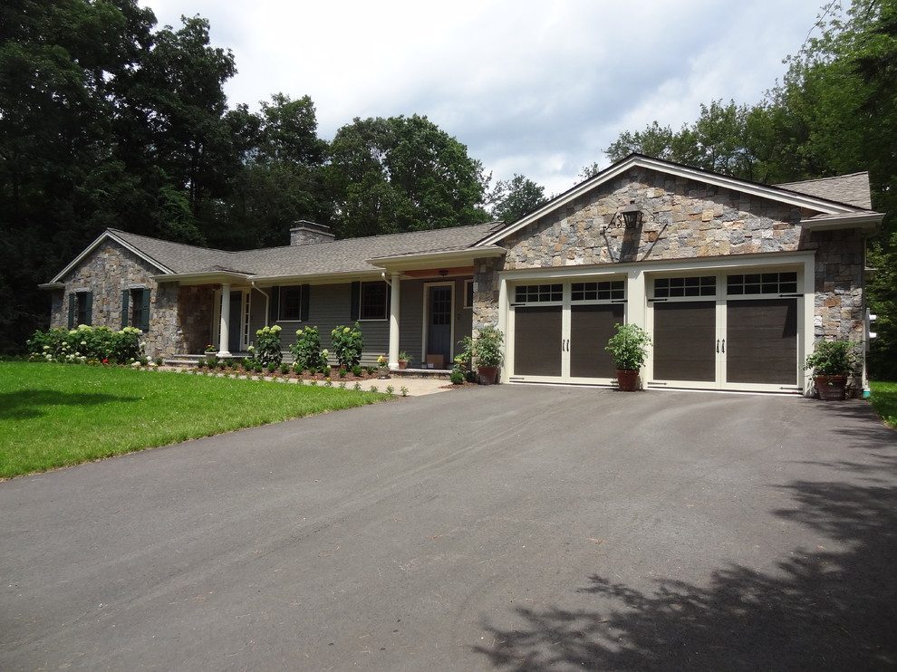 Colonial Style Ranch with Dry-Fit Natural Stone Accents - Traditional ...