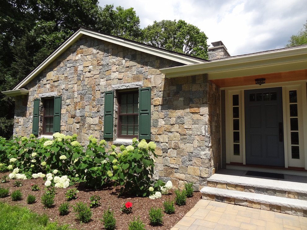 Colonial Style Ranch with Dry-Fit Natural Stone Accents - Traditional ...