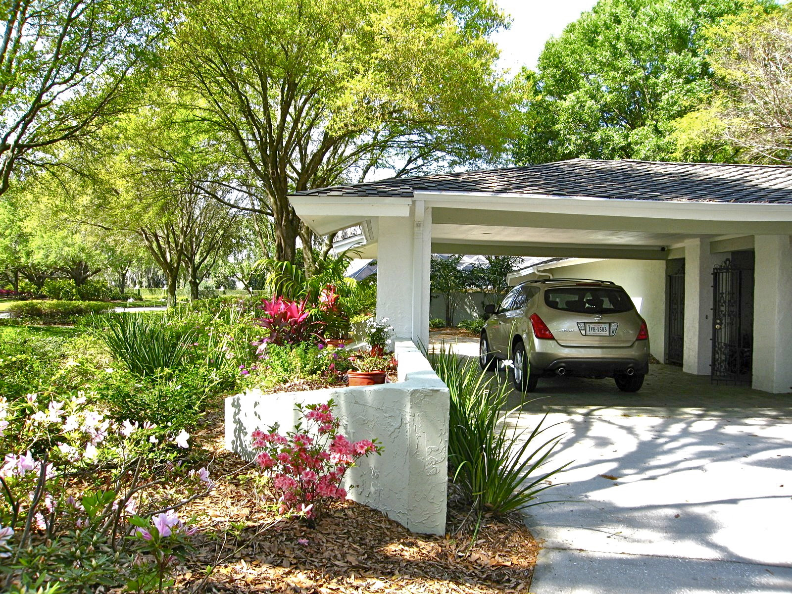 Drive Under Portico Spetchley Park House Portico | This Is The View Of