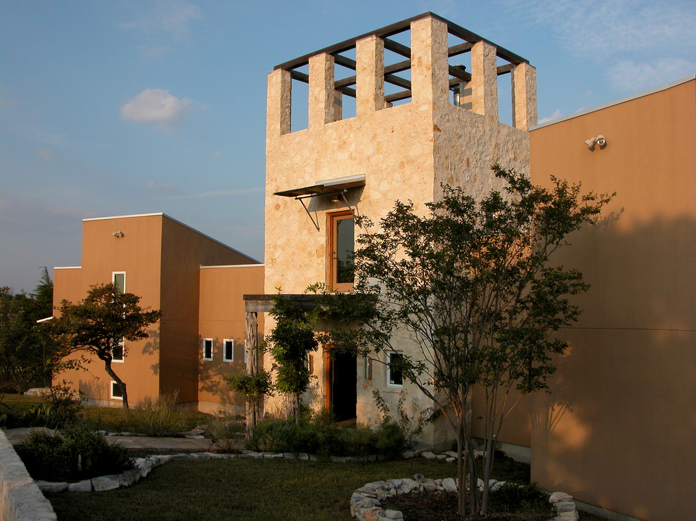 Comfort Castle - Eclectic - Exterior - Austin - by Ignacio Salas-Humara ...