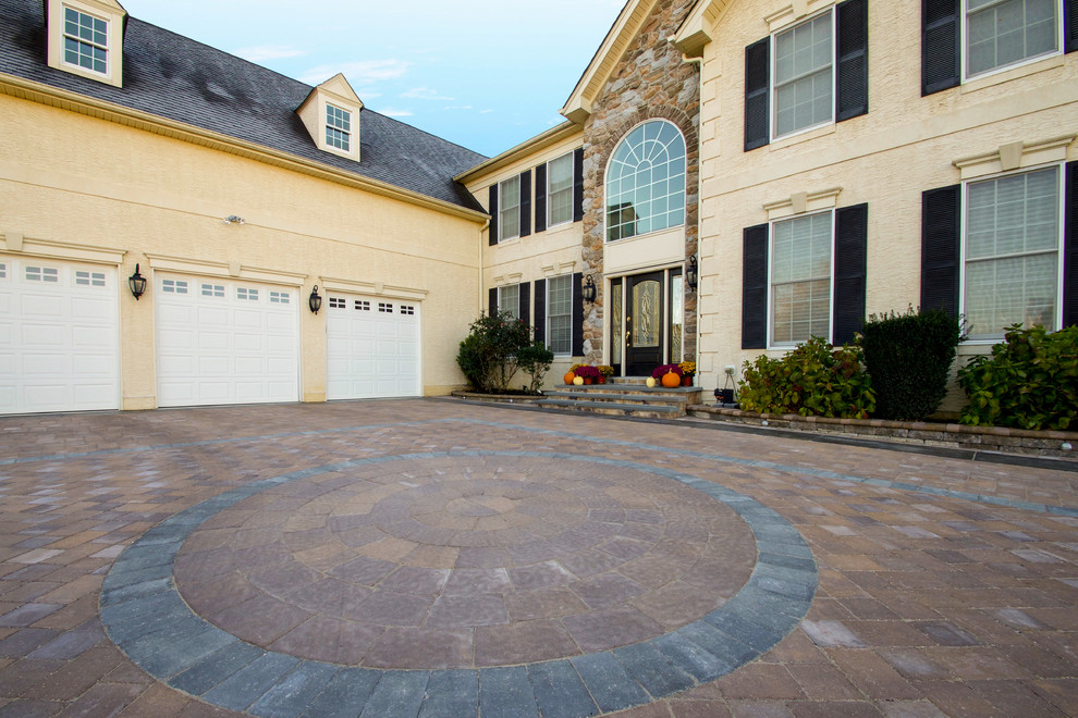 Concrete Paver Driveway - Façade - Wilmington - par DiSabatino ...