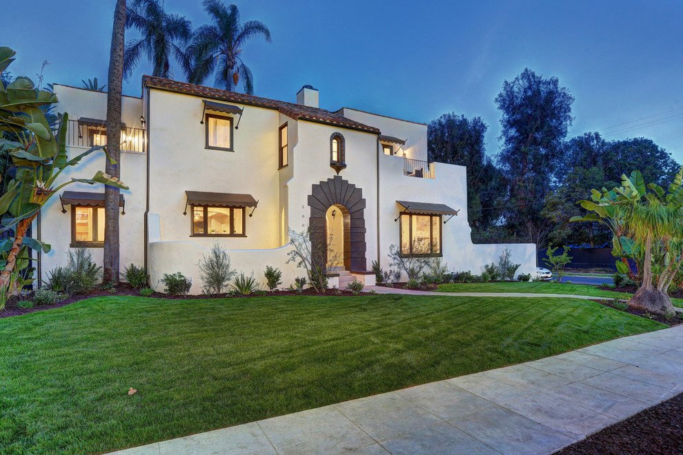 Contemporary Mediterranean Estate, Hancock Park - Contemporary ...