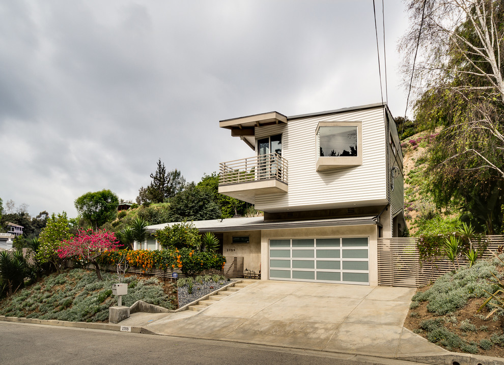 Conversano Addition - Midcentury - Exterior - Los Angeles - by Joel H ...