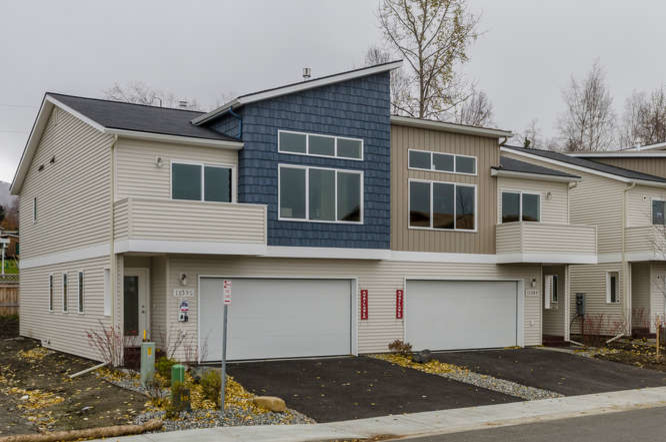 Coronado Park Townhomes, Eagle River - Alaska - Contemporary - Exterior ...