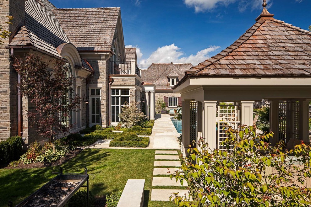 Country House 1 - Traditional - Exterior - Toronto - by Peter A. Sellar ...