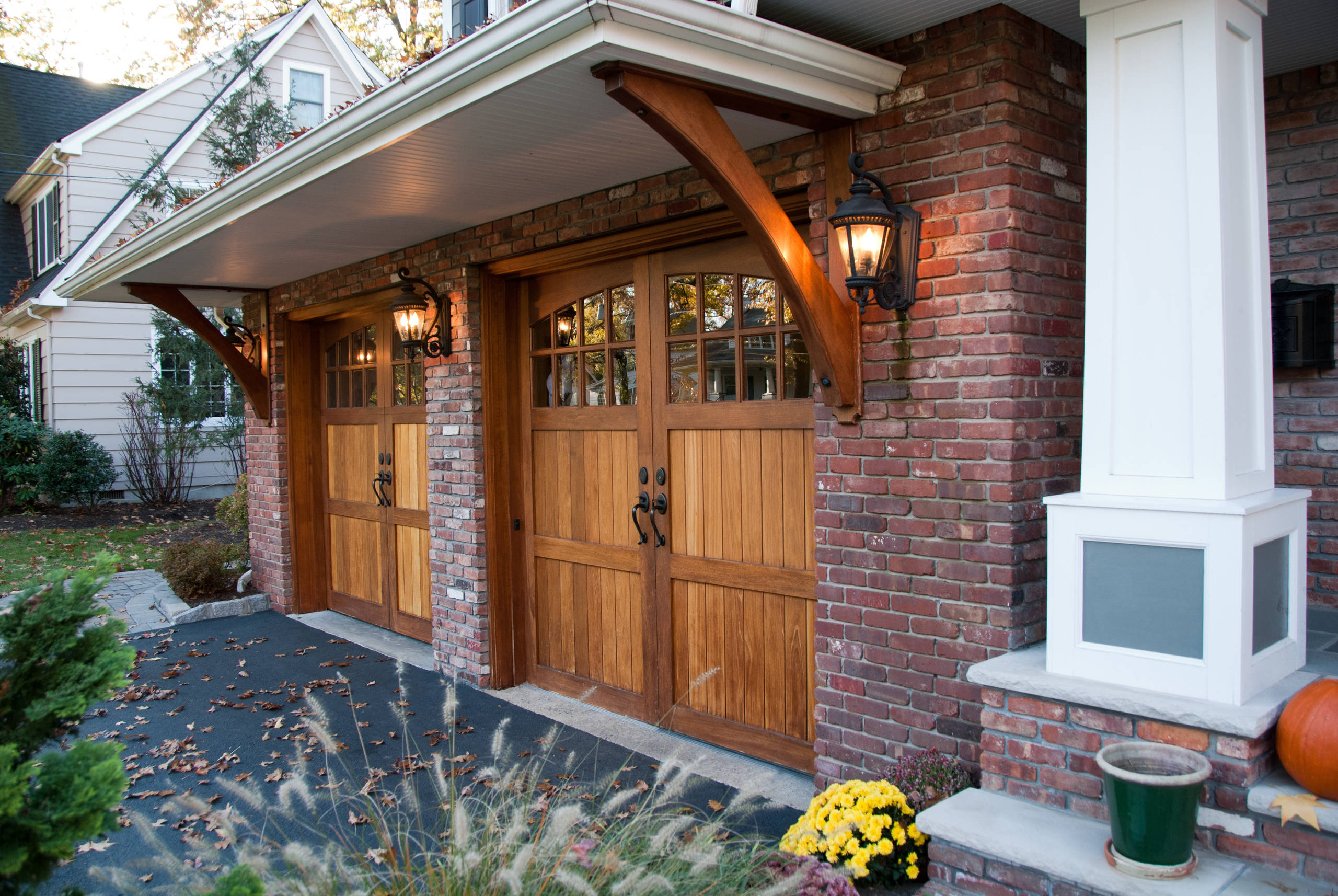 Craftsman Style Home Red Windows Craftsman House Plans | Modern,