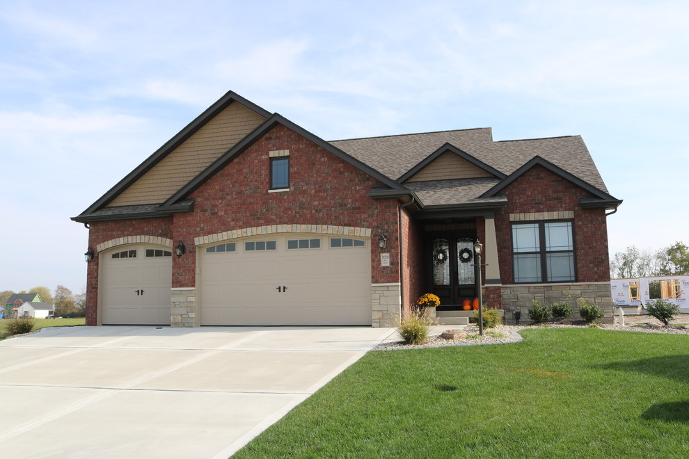 Crimson House - Traditional - Exterior - St Louis - by Gebhardt Homes ...