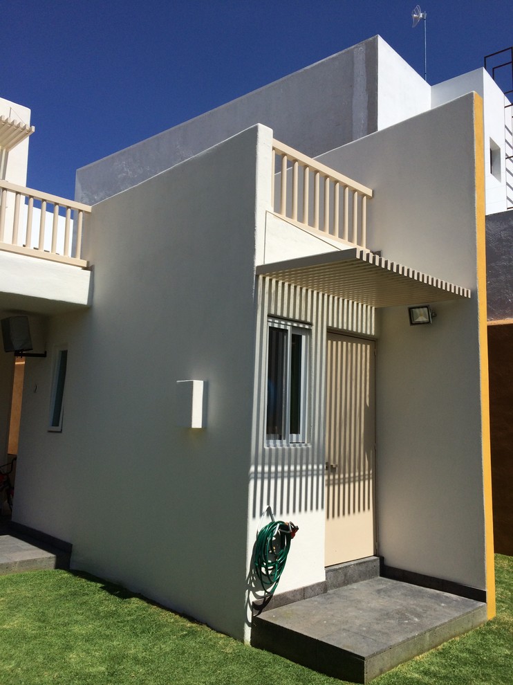 Cuarto de servicio - Modern - Exterior - Other - by N8Arquitectura | Houzz