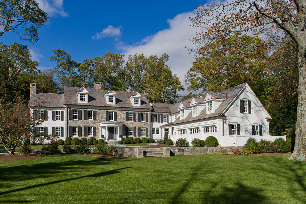 Custom Colonial - Traditional - Exterior - New York - by Wright ...