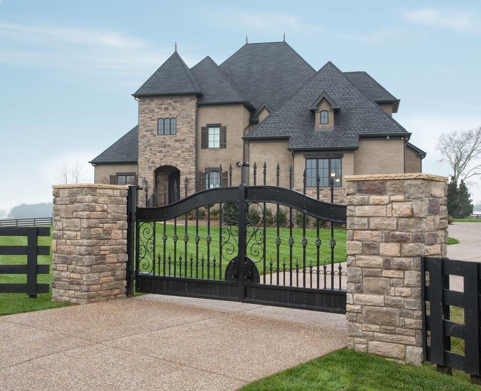 Custom Home Project - Craftsman - Exterior - Nashville - by Hannah ...