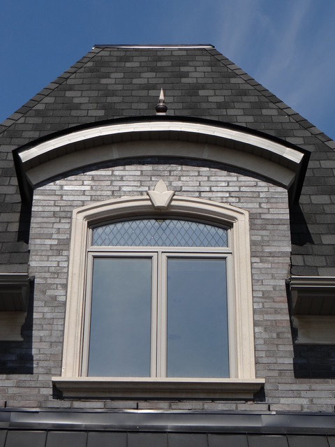 Custom House with Beveled glass Windows - Classique - Façade - Toronto ...