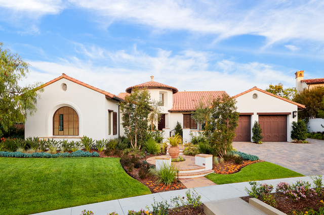 Front Courtyard California Spanish Fall For The Romantic Look Of An