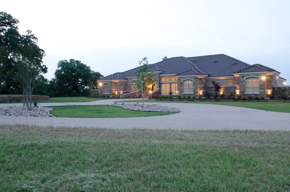 Custom Texas Traditional - Traditional - House Exterior - Austin - by ...