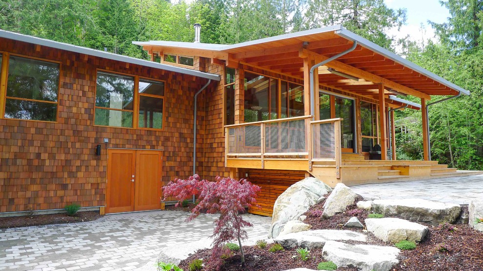 Custom Timber Frame Cabin on British Columbia West Coast - Modern ...