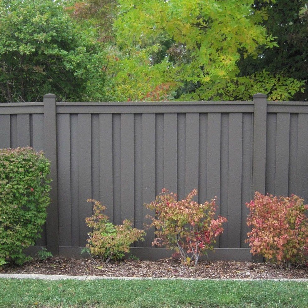 Custom Vinyl Fencing - Modern - Exterior - St Louis - by Lawn Gardens ...