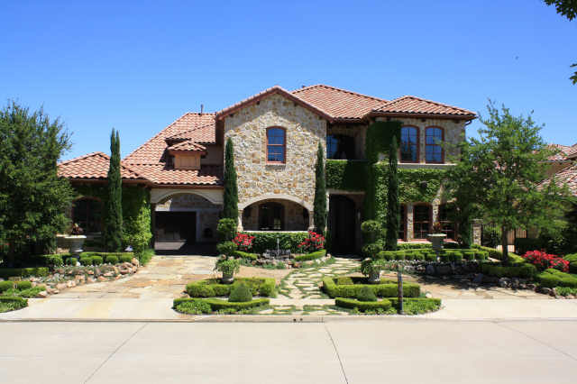 Dallas Design Group design Home Plan "Wynntworth" - Tropical - House ...