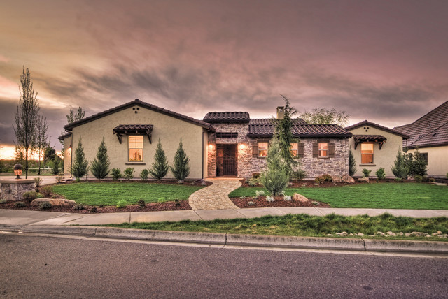 Dawn The Shores - Coronado Stone Veneer - Traditional - House Exterior ...