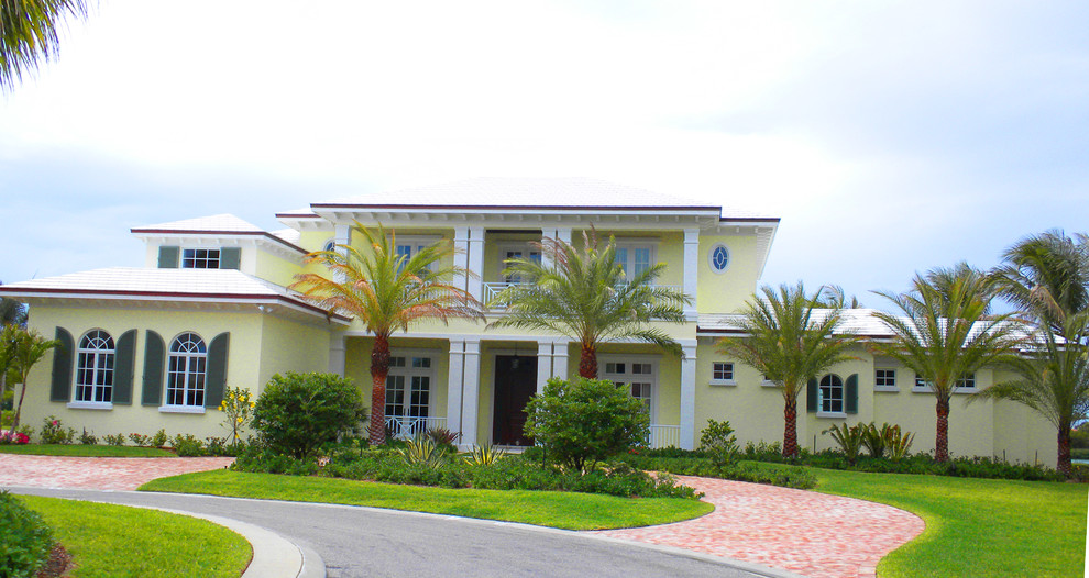 Design features of recently completed homes - Classique - Façade ...