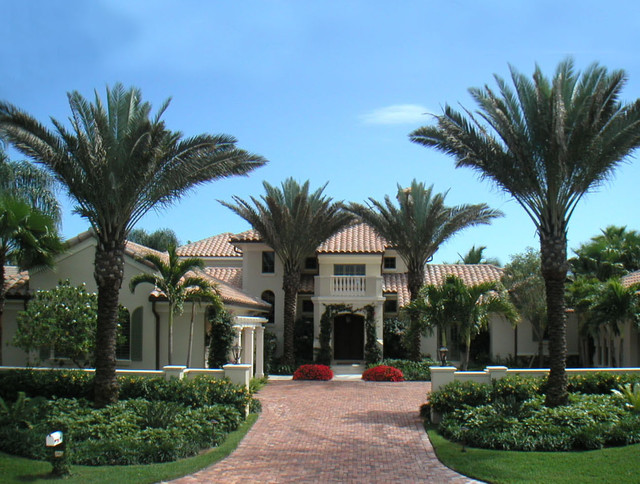 Design features of recently completed homes - Beach Style - Exterior ...