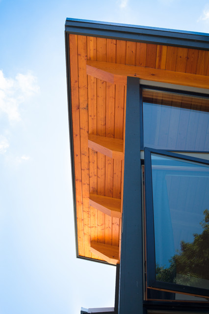 Detail of timber frame roof overhang. - Contemporary - House Exterior ...