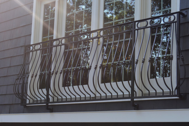 Devon Road - Classique - Façade - New York - par Susan Cohan Gardens ...