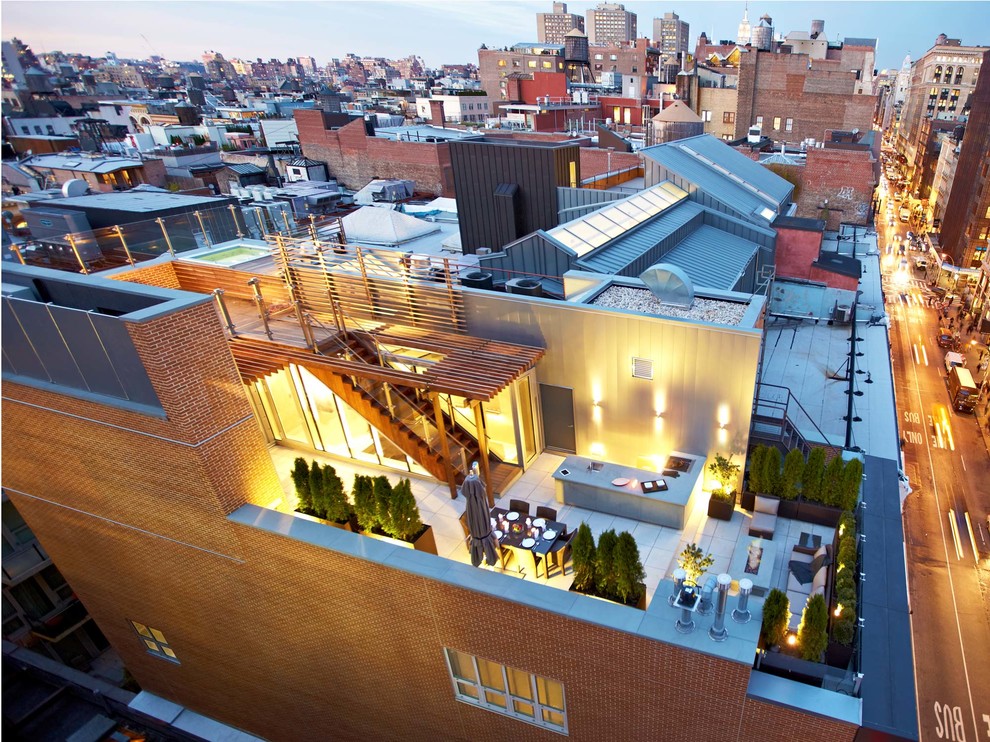 Downtown Triplex - Exterior - New York - by Loci Architecture | Houzz