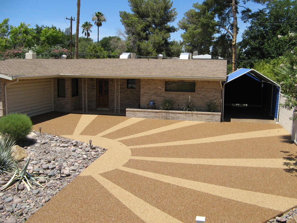 Driveways - Traditional - Exterior - Las Vegas - by Pebble Stone ...