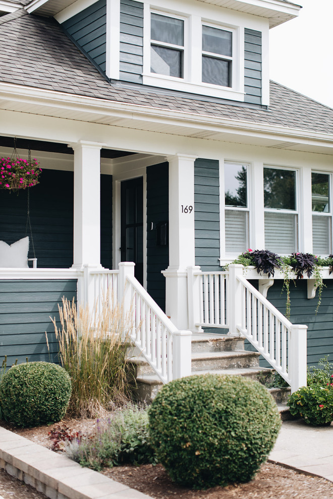 DSElmhurstingAtTheSeams - Transitional - Exterior - Chicago - by Amy ...