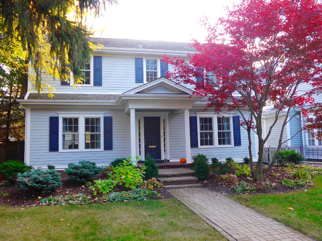 Dutch Colonial Style Home - Wilmette, IL in James Hardie Lap Siding ...