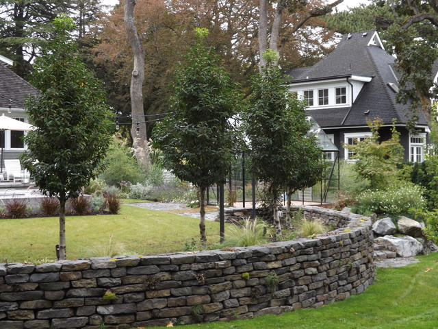 Elegant back yard retreat and spa - Traditional - House Exterior ...