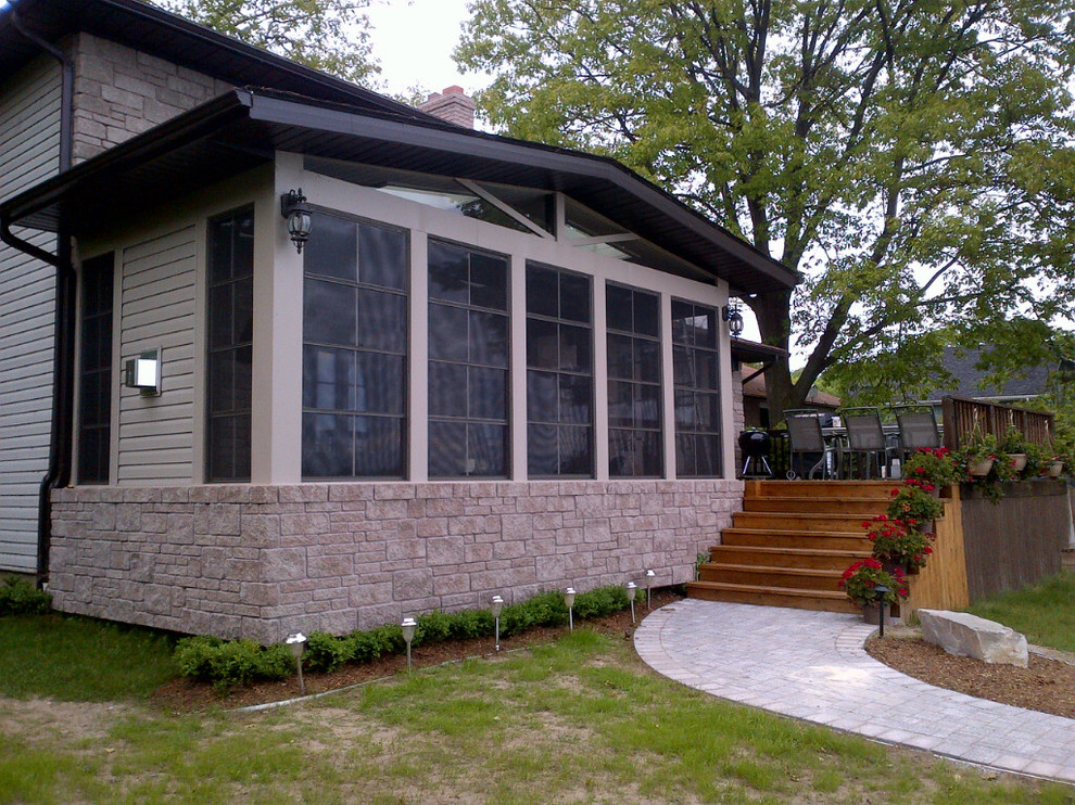 Enclosed Porch - Traditional - Exterior - Toronto - by K.McKechnie ...