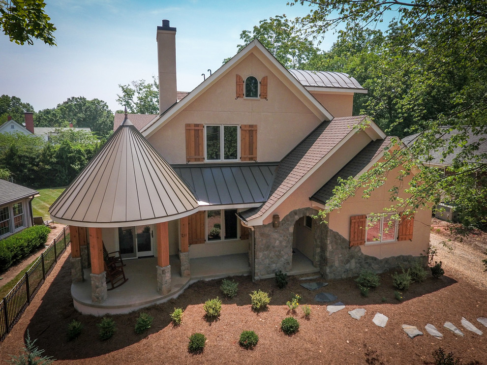 English Cottage in Davidson - Farmhouse - Exterior - Charlotte - by ...