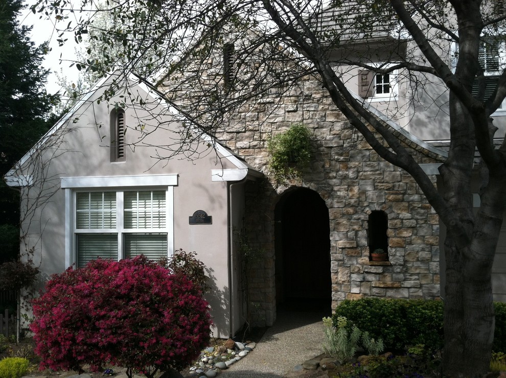 English Country Cottage - Traditional - House Exterior - Sacramento ...