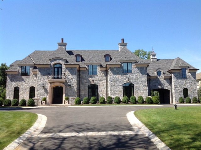 English Manor Style - Classique - Façade - New York - par EKO ...