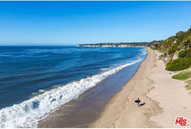 Escondido Beach Road, Malibu, CA - Beach Style - Exterior - Los Angeles ...