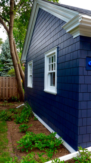 Evanston, IL James Hardie Shingle Siding Remodel in Deep Ocean ...