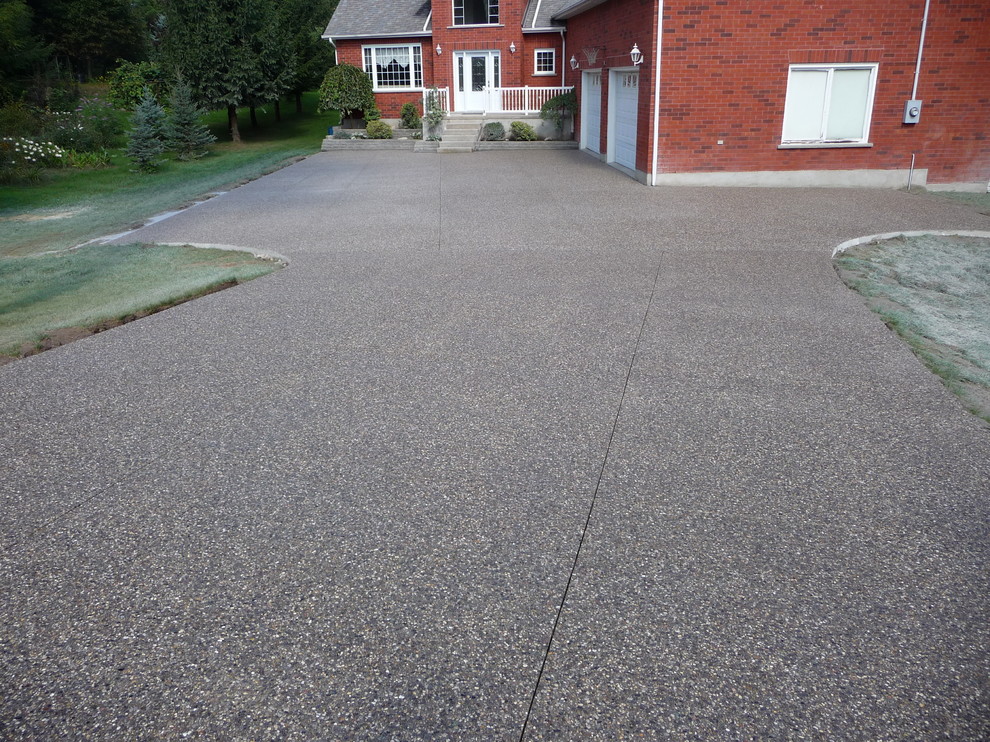 Exposed Aggregate Driveway - Modern - House Exterior - Toronto | Houzz IE