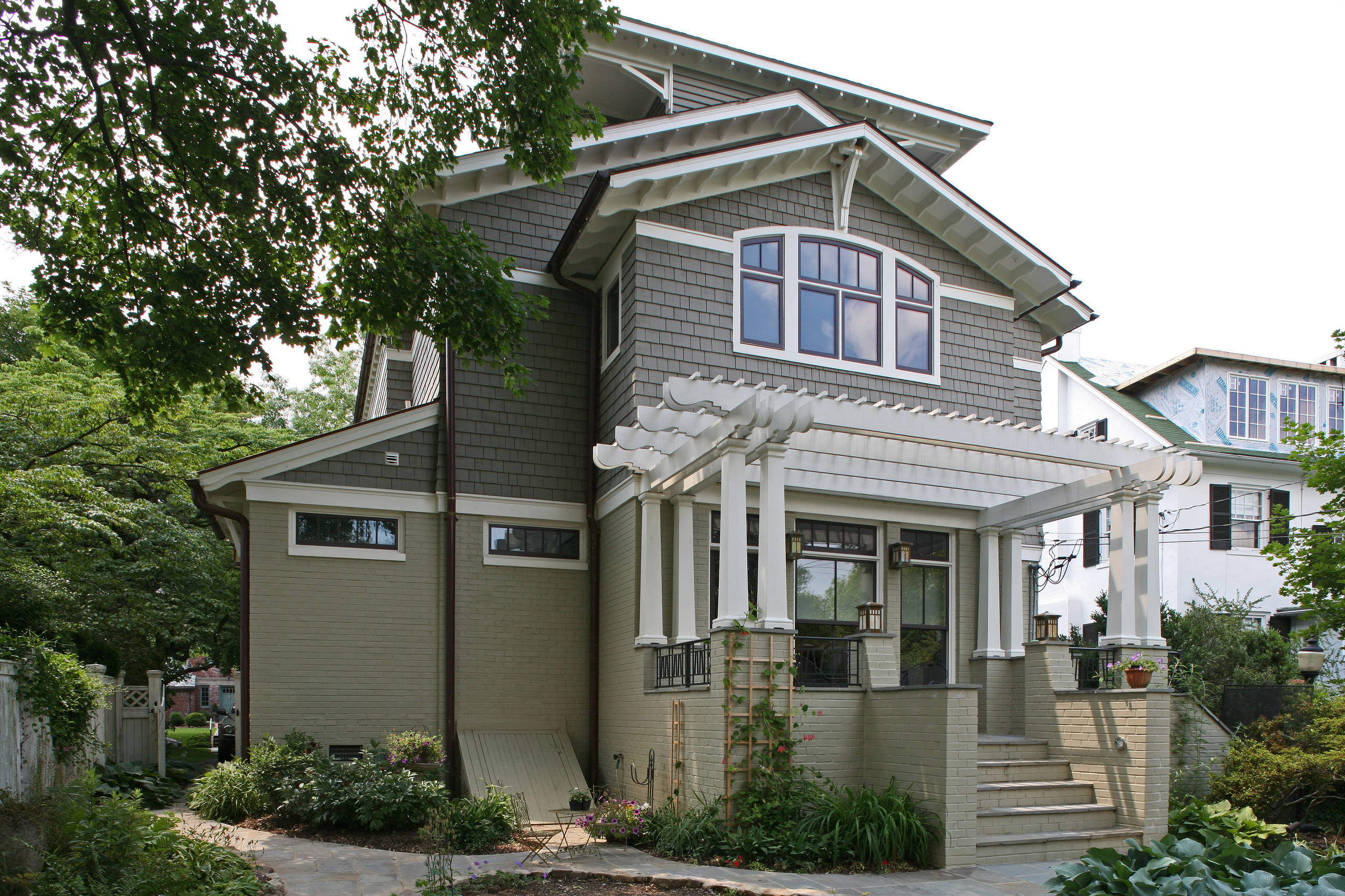 Two Tone Exterior Paint Schemes