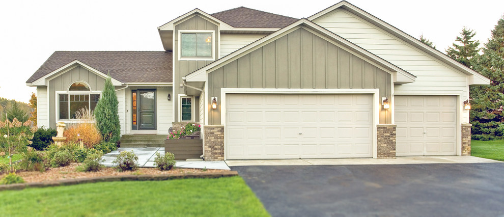 Exterior Remodel with Hardie Cobblestone Siding & GAF Barnwood ...