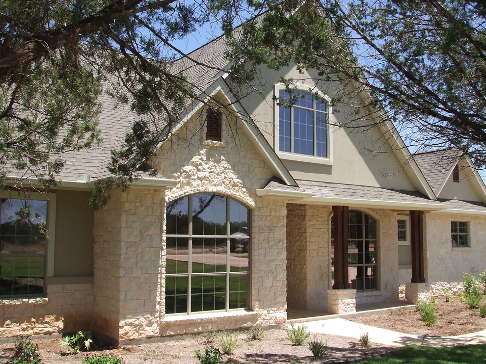 Exterior Shots - Traditional - House Exterior - Austin - by User | Houzz IE