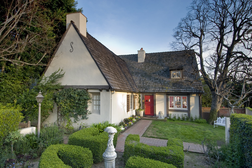 Exterior Spaces - Traditional - Exterior - Los Angeles - by Oliver's ...