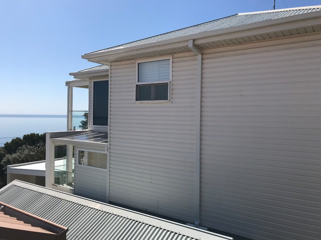 Exterior wall cladding - Modern - Exterior - Melbourne - by Mitten ...