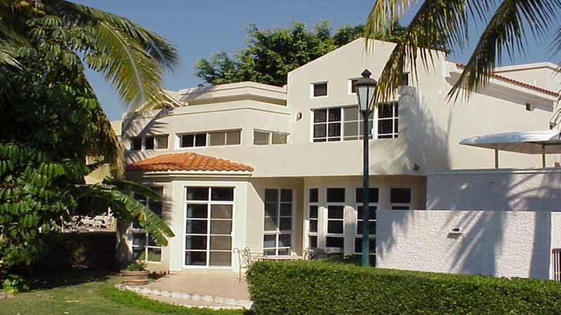 Exteriors by MW Design & Construction - Contemporain - Façade - Houston ...