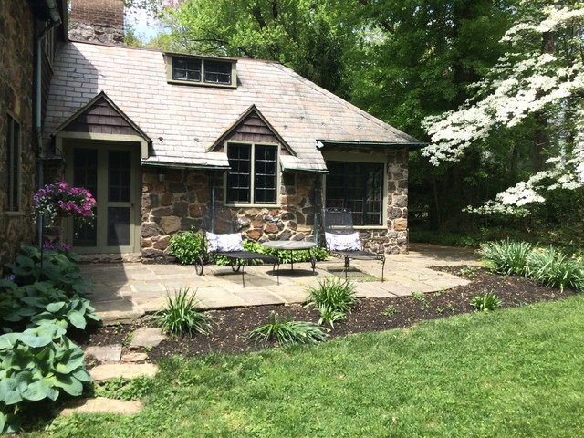 Exteriors - Traditional - House Exterior - Philadelphia - by The Well ...