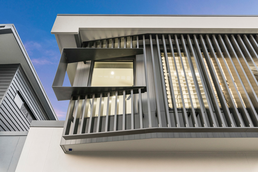 External Privacy Screening - Modern - Exterior - Brisbane - by Lindon ...