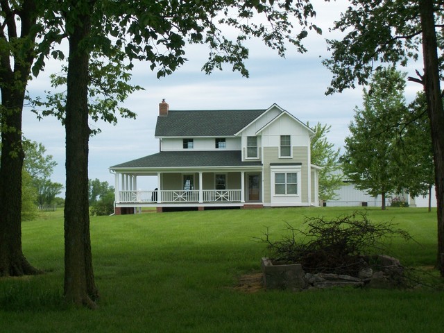 Farm House - Front Elevation - Country - Exterior - Kansas City - by ...