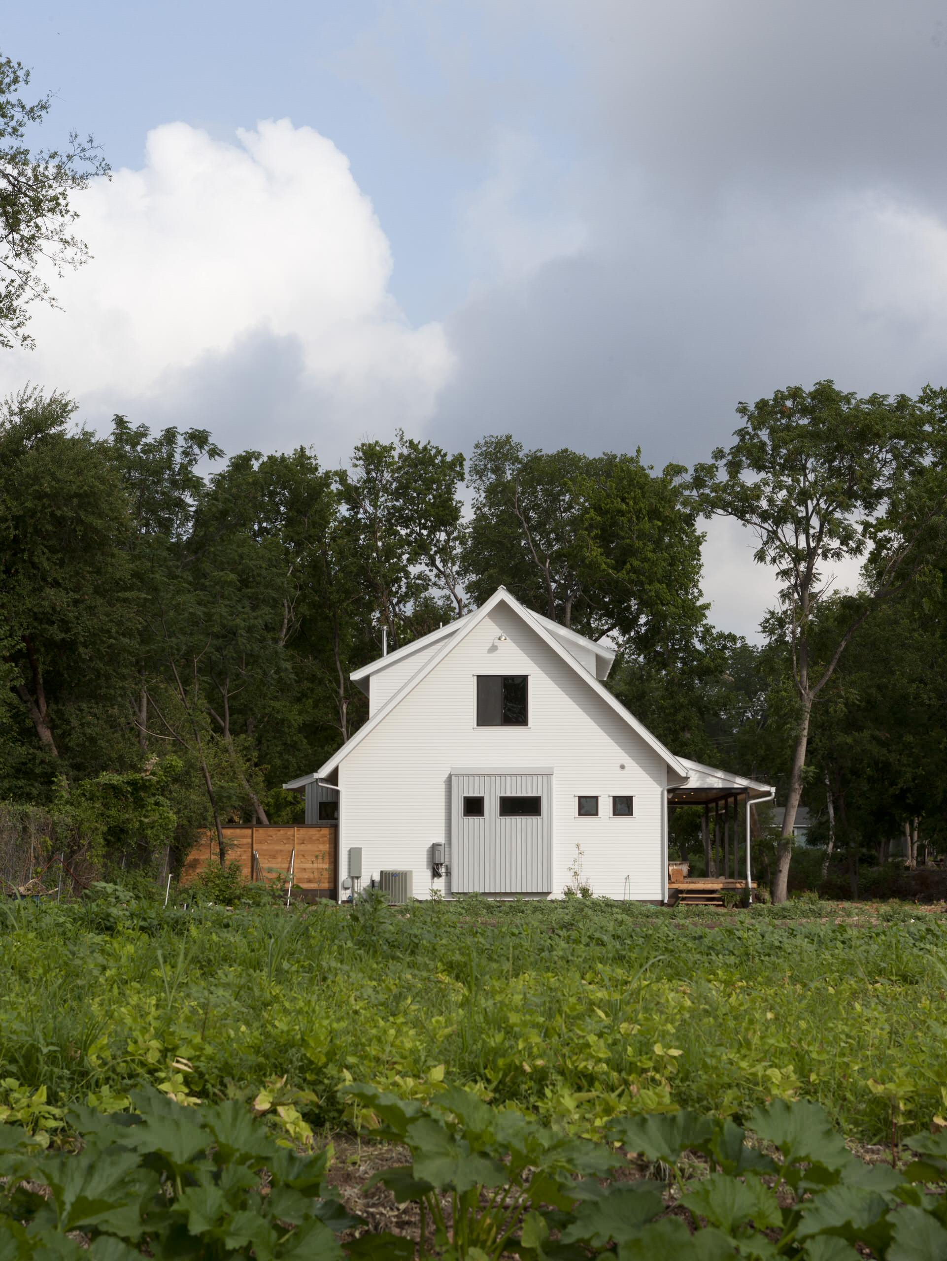 Houzz Tour: A New Texas Farmhouse with a Nod to the Past | Houzz IE
