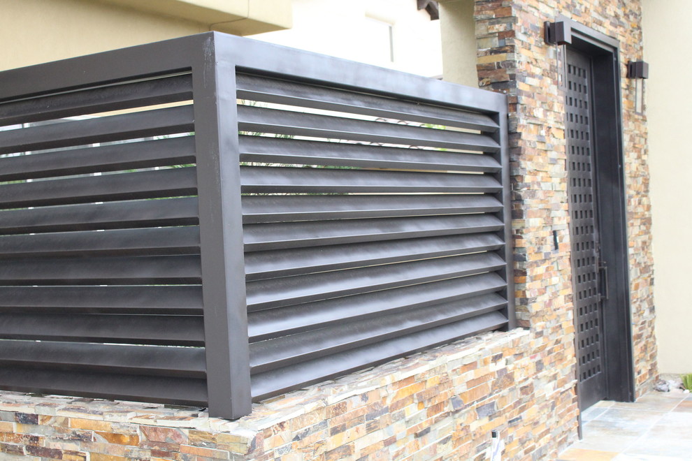 Fence, Fencing - House Exterior - Austin - by Elite Iron Works | Houzz IE