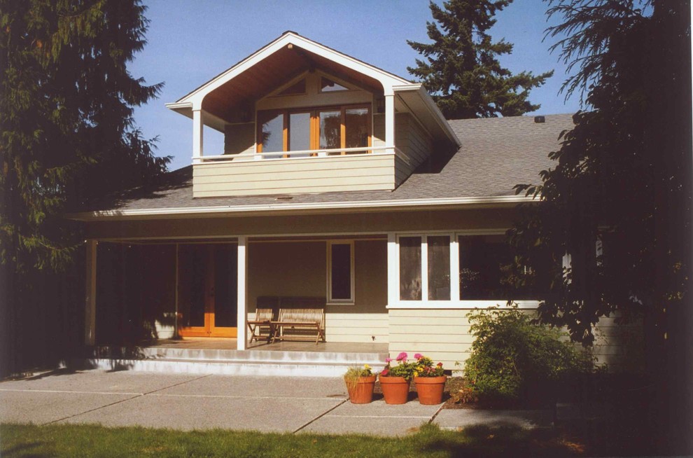 Fiddler's - Traditional - Exterior - Seattle - by Michael Shoffner ...