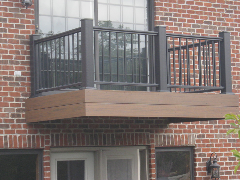 Fort Wayne TimberTech Deck with AZEK Railing - Traditional - Exterior ...